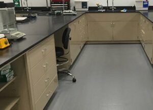 High-Quality Lab Bench and Lab Workstation for Industrial Use