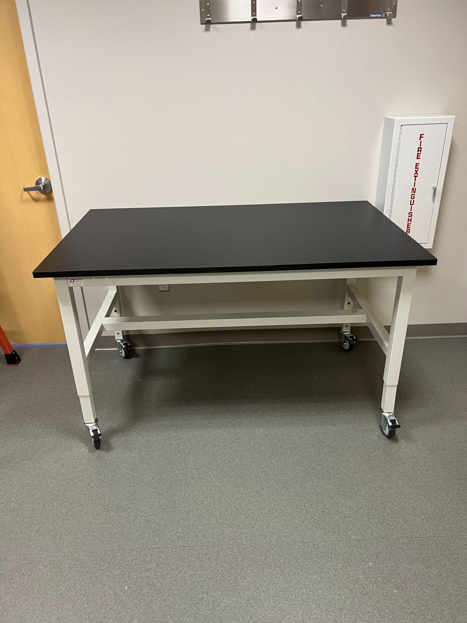 Custom Lab Table | Science Lab Furniture - LabTech Supply