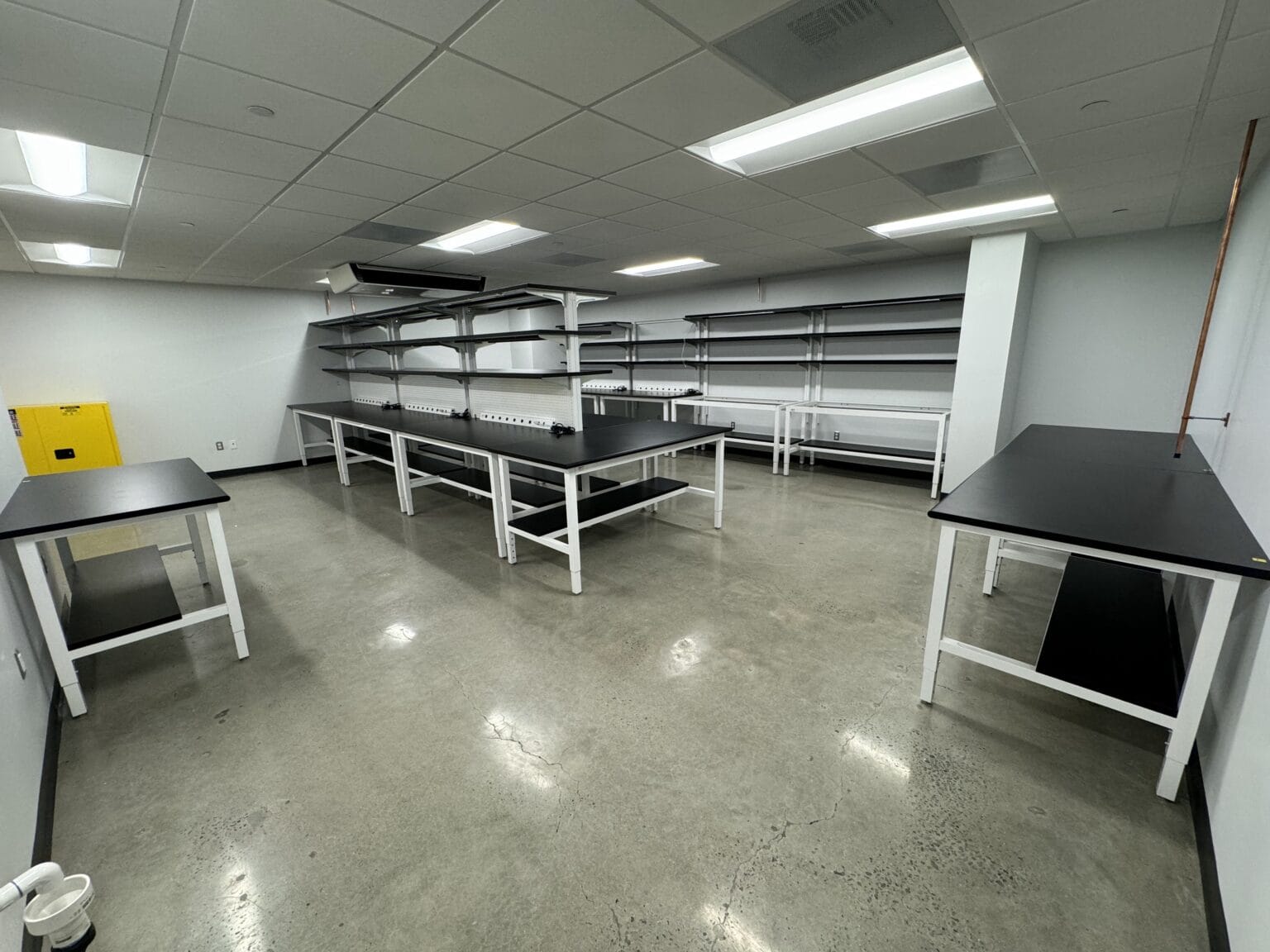 Custom Lab Table | Science Lab Furniture - LabTech Supply